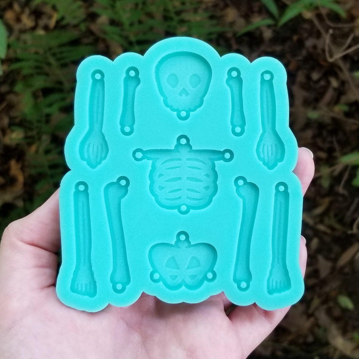 Articulated Skeleton Mold – Misty Grove Molds